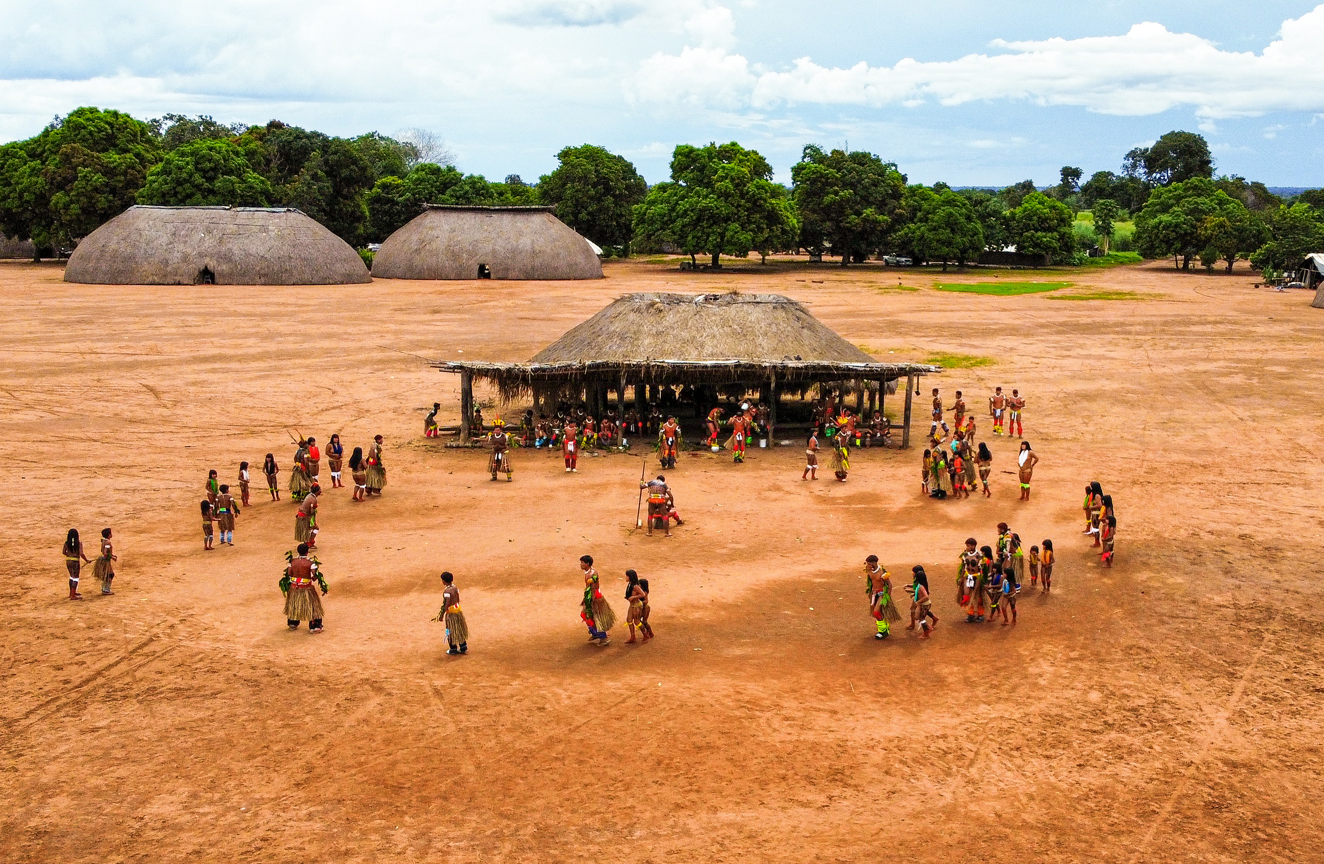 Origins of the World | Waurá - Exhibitions - Centro Cultural Vale Maranhão